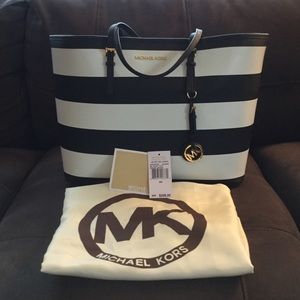 Michael Kors Bags | Logo Bag Brand New | Poshmark